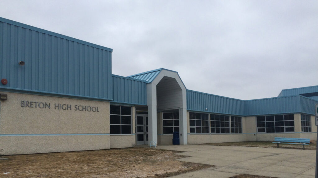 Move would amalgamate Breton schools - Drayton Valley and District Free ...